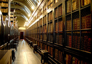 15 Of The Most Unique Libraries In The World - The Masters Review